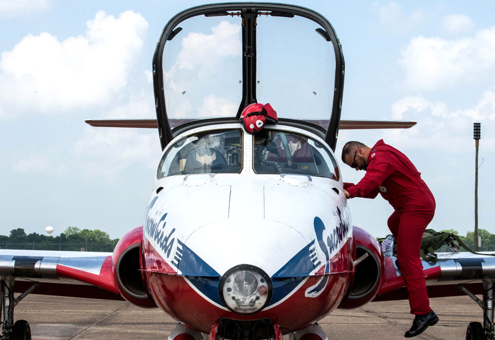 Canadair CT-114 Tutor Advanced Jet Trainer / Light Ground Attack Aircraft