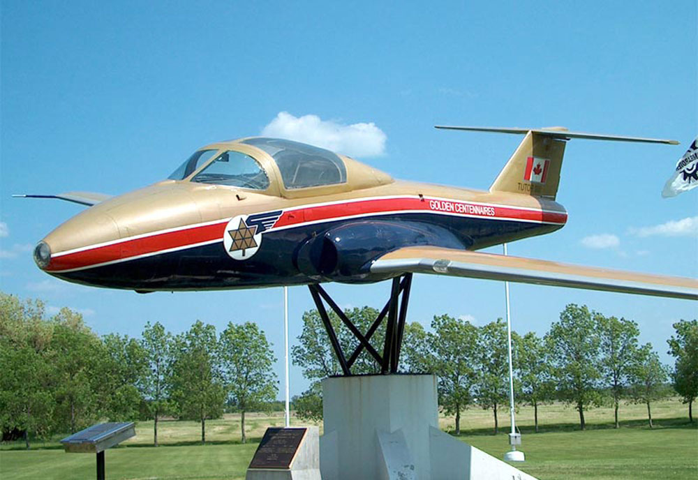 Canadair CT-114 Tutor Advanced Jet Trainer / Light Ground Attack Aircraft