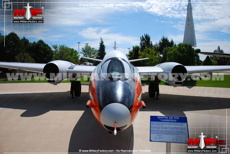 Martin B-57 Canberra