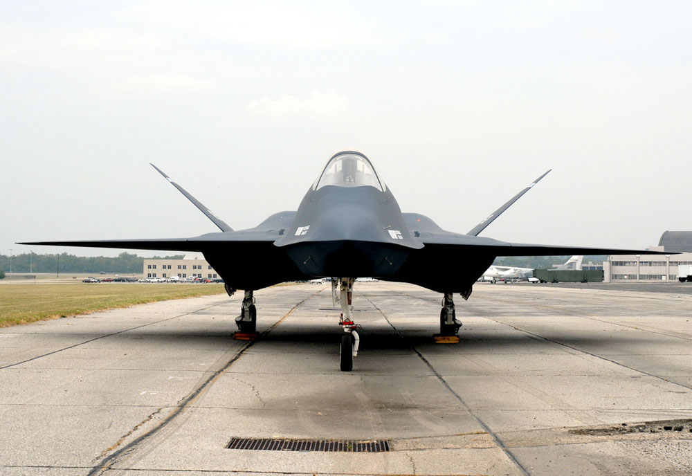 Northrop-McDonnell Douglas YF-23 (Black Widow II) Technology ...