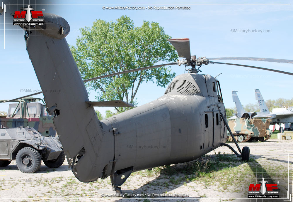 Sikorsky H-34 / CH-34 Choctaw