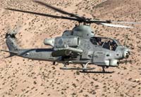Boeing (Hughes) AH-64 Apache vs Bell AH-1Z Viper Comparison