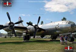 Boeing B-29 Superfortress vs Consolidated B-32 Dominator Comparison