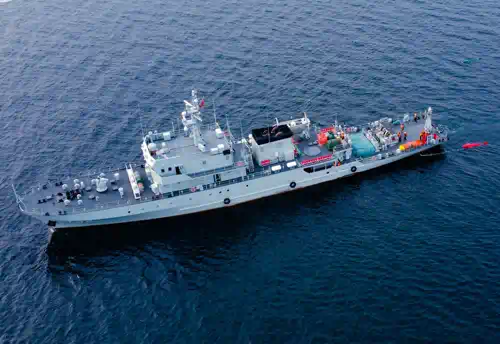 CNS Renhuai (732 / 847) Mine / Countermine Vessel