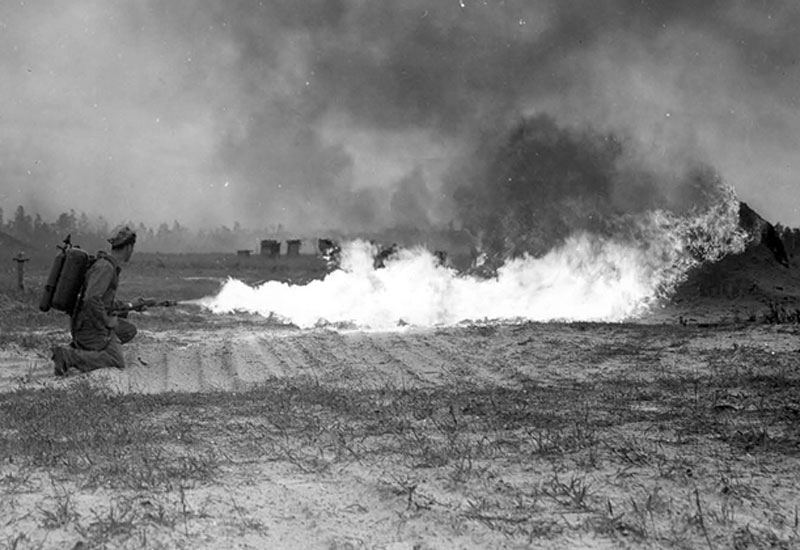 M1 / M1A1 Flamethrower Portable Infantry Flamethrower